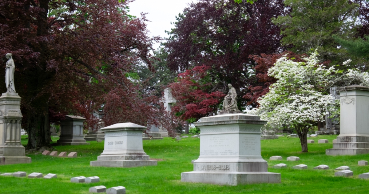 Cedar Hill Cemetery | CTvisit