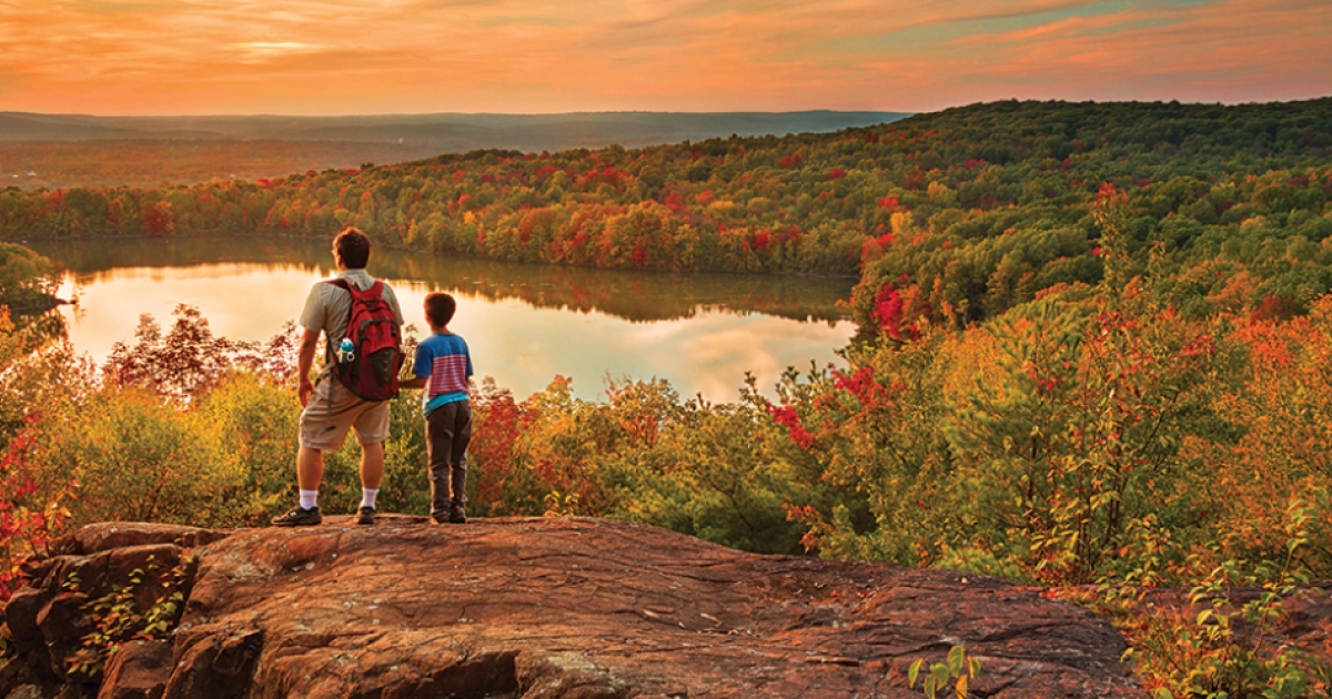 Connecticut's Top 10 Hiking Trails | CTvisit