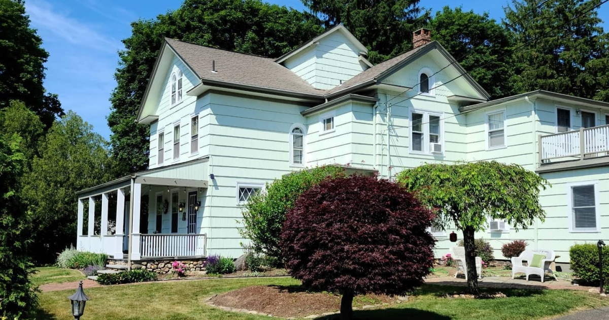 Westbrook Inn Bed & Breakfast | CTvisit