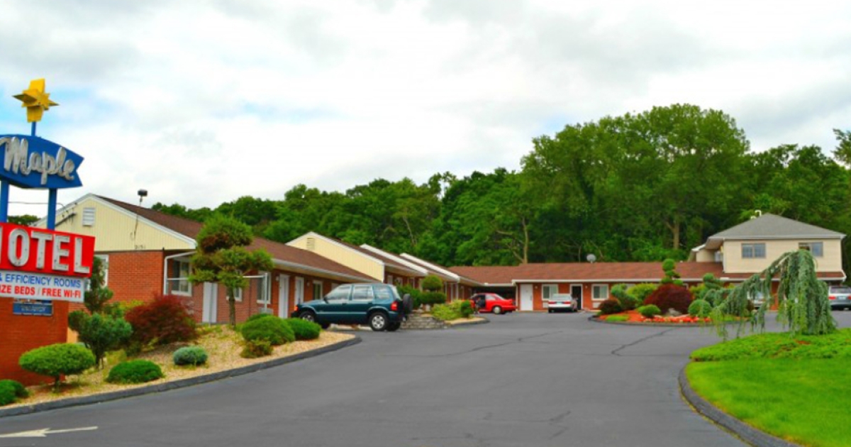Maple Motel | CTvisit