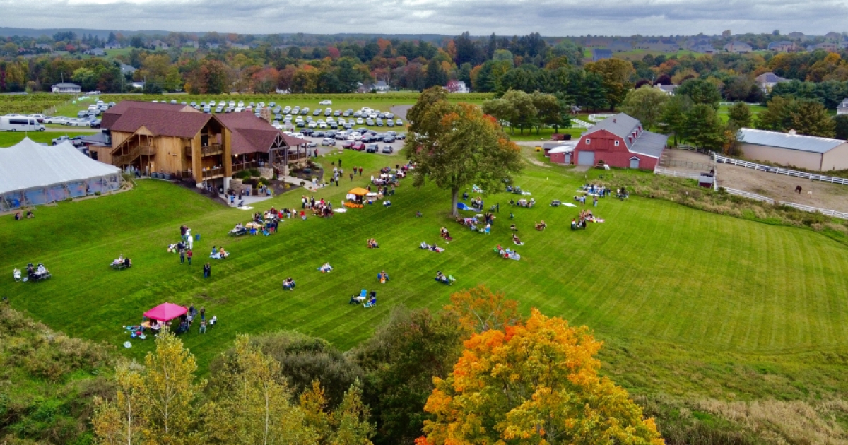 Hawk Ridge Winery | CTvisit