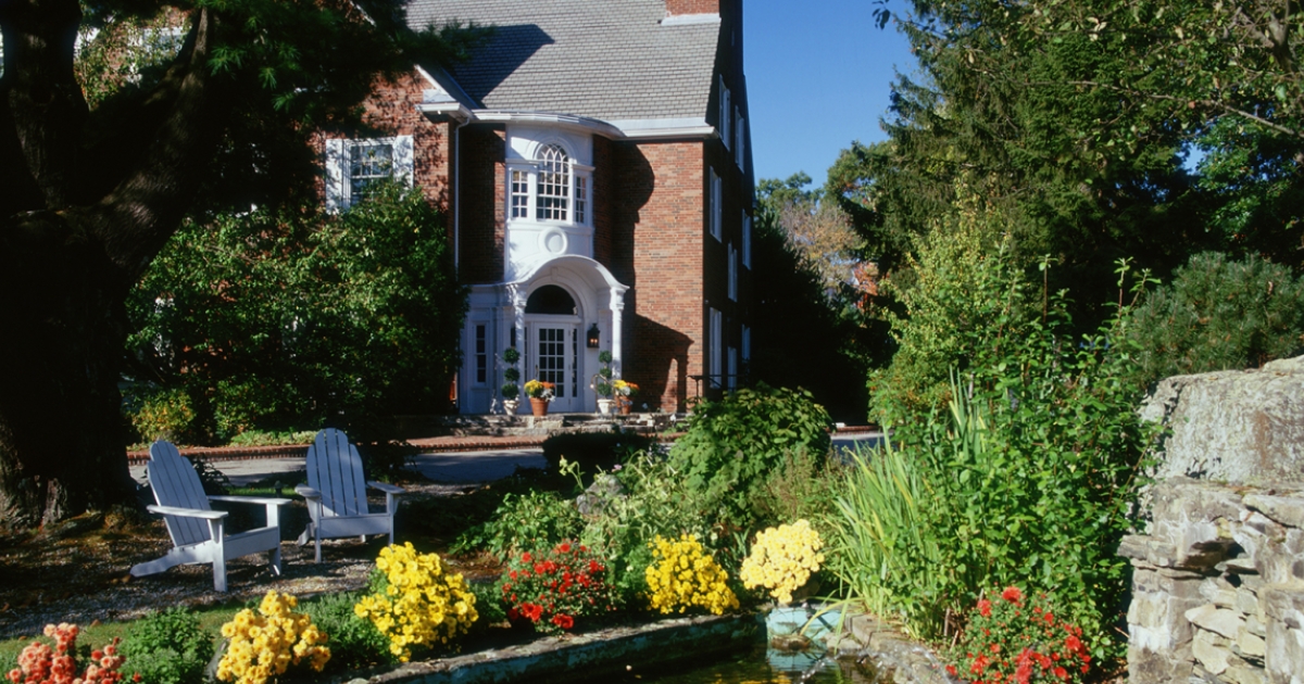 Get Muddy at Connecticut Spas | CTvisit