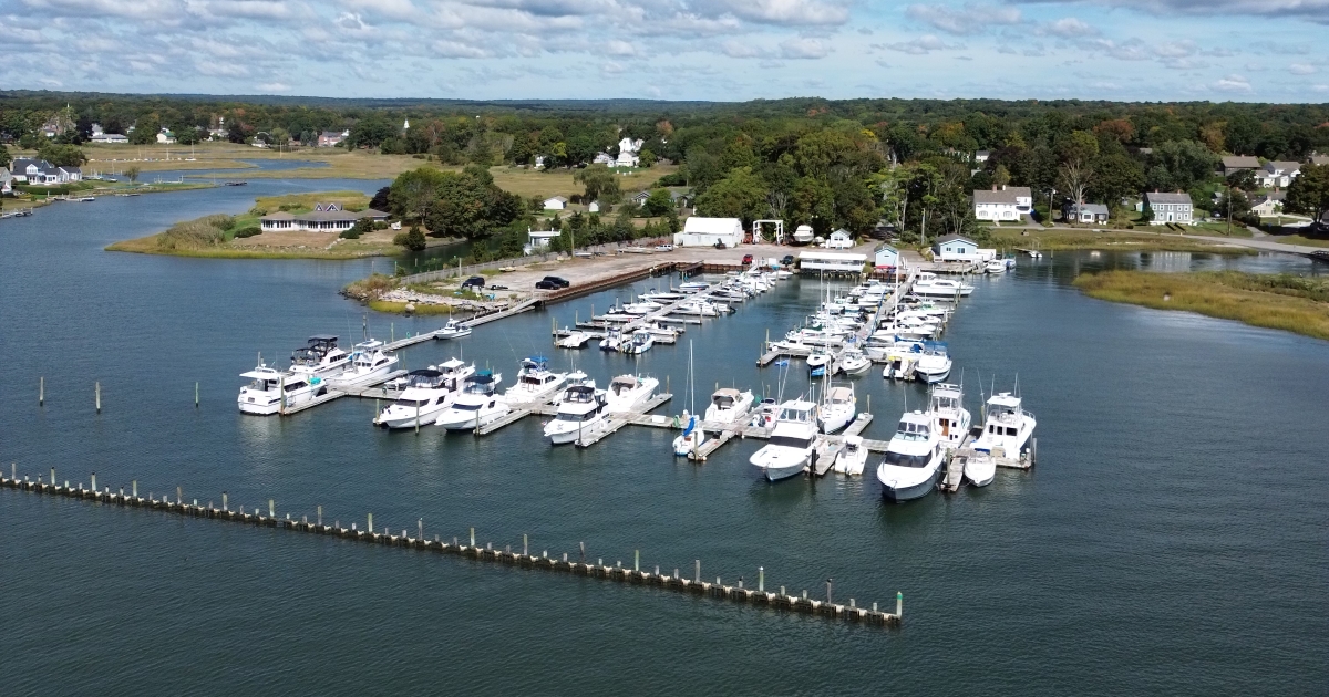 Old Harbor Marina | CTvisit