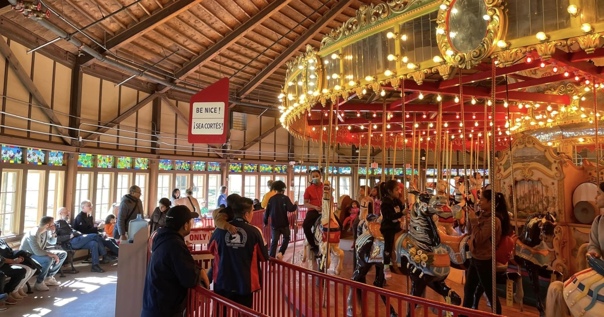Bushnell Park Carousel | CTvisit
